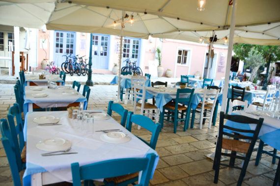 5 Paxos Restaurants Not to Miss