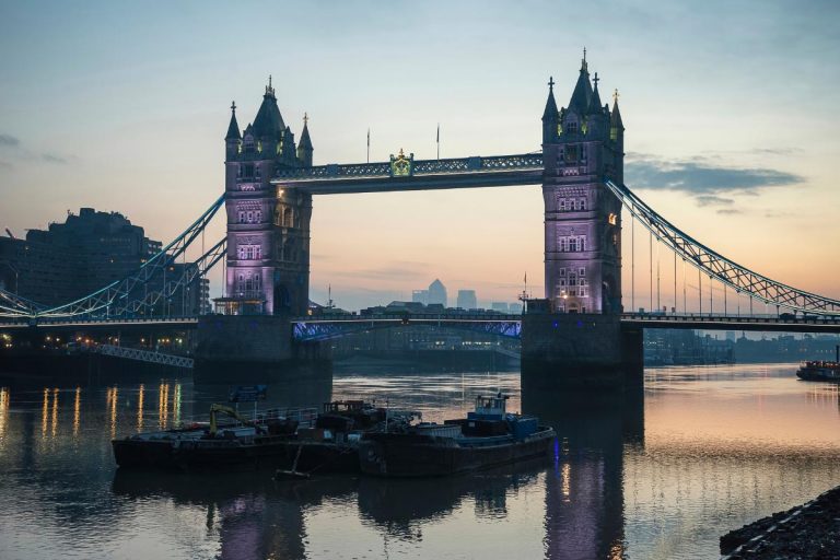 Sunrise In London: 9 Best Places to Watch the Sun Come Up by a Londoner