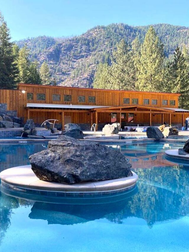 9 Best Places for Hot Springs in the USA Story